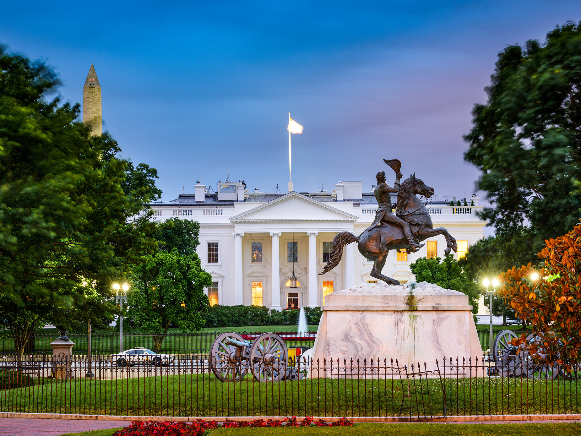 Haunted History - Ghost tour in Washington DC - Hey!USA